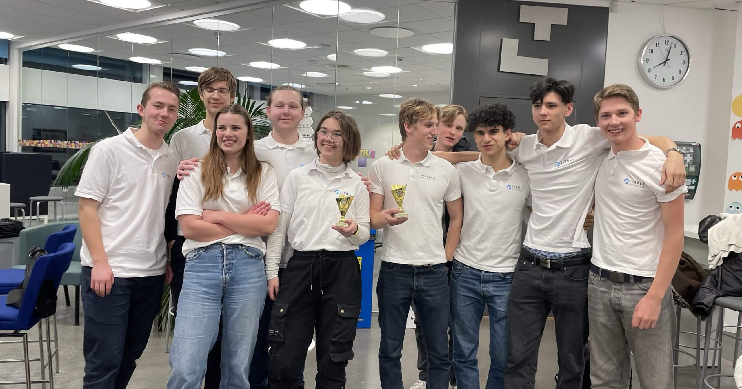 Dubbel seger till Tibbles Teknikelever under Hackaton | Tibble Gymnasium – Täby